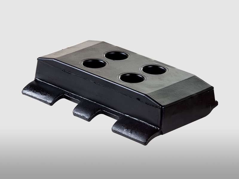 GUMA-TECH GmbH – Ihr Experte für hochwertige Gummiketten